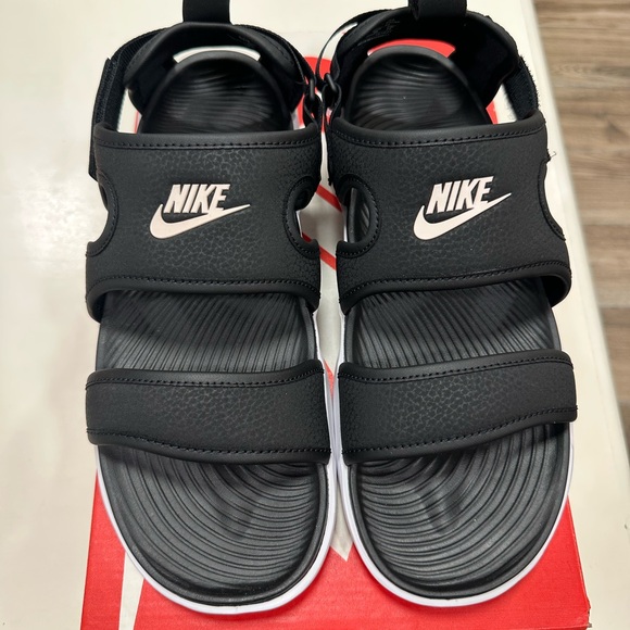 Nike | Shoes | Nike Black Sporty Sandals With Cushioned Sole | Poshmark